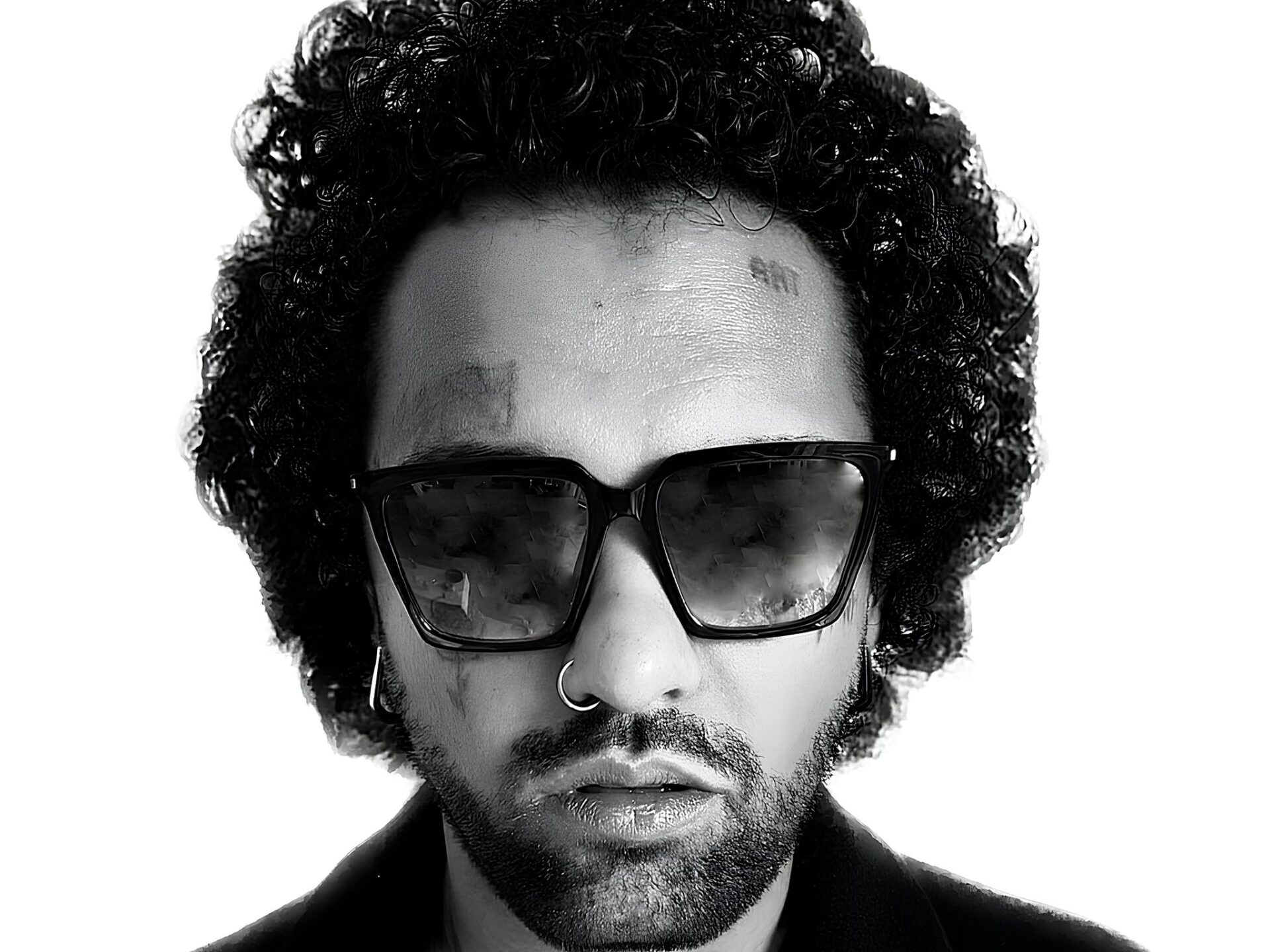 Before Good Luck and After Good Luck: Jesse Is Heavyweight Alters the ...